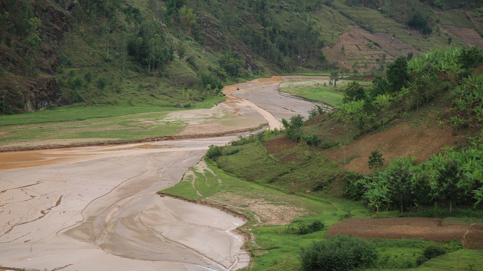 Landscape and Integrated Water Ressources Management in Sebeya ...