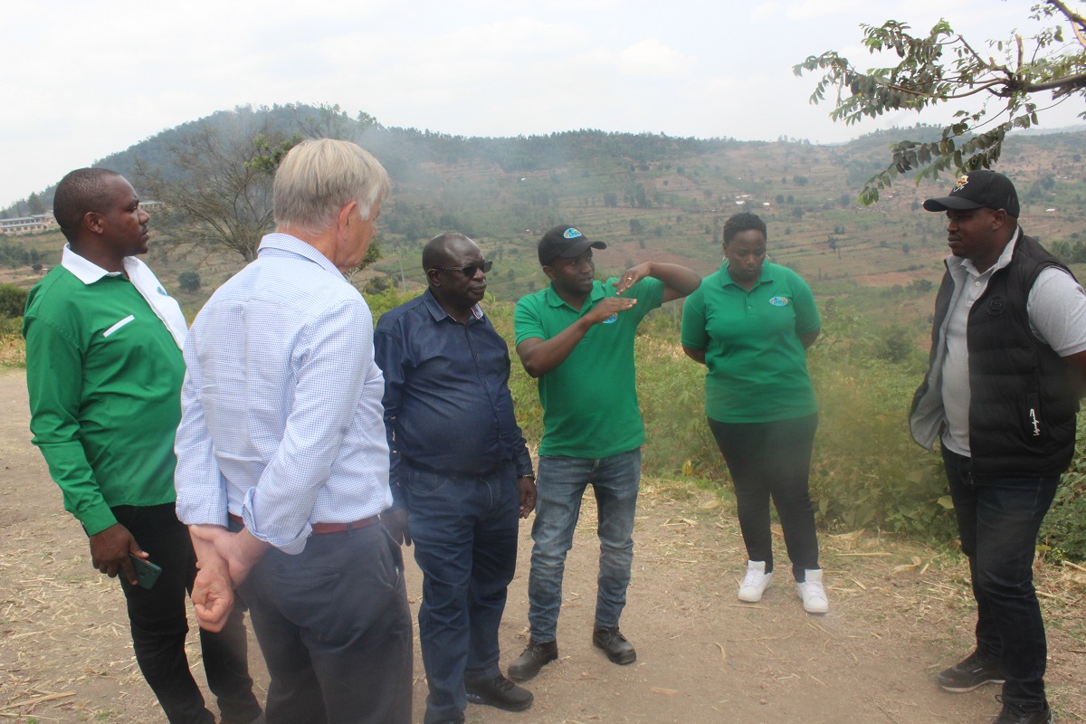 Mission with Livelihoods Funds President Bernard Giraud in South Rwanda for a Potential REDD+ ...